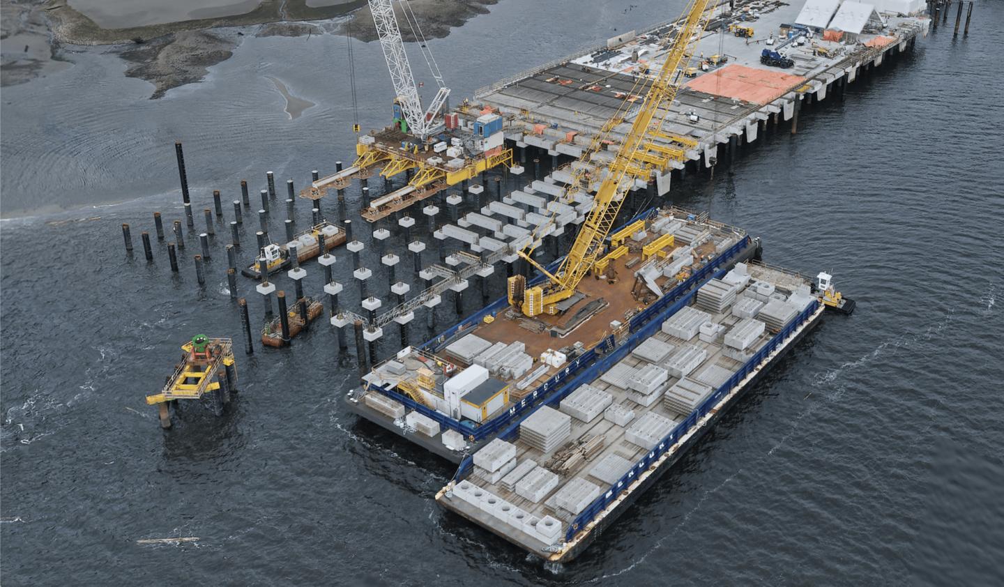 Construction ramping up on LNG Canada - Canadian Energy Centre