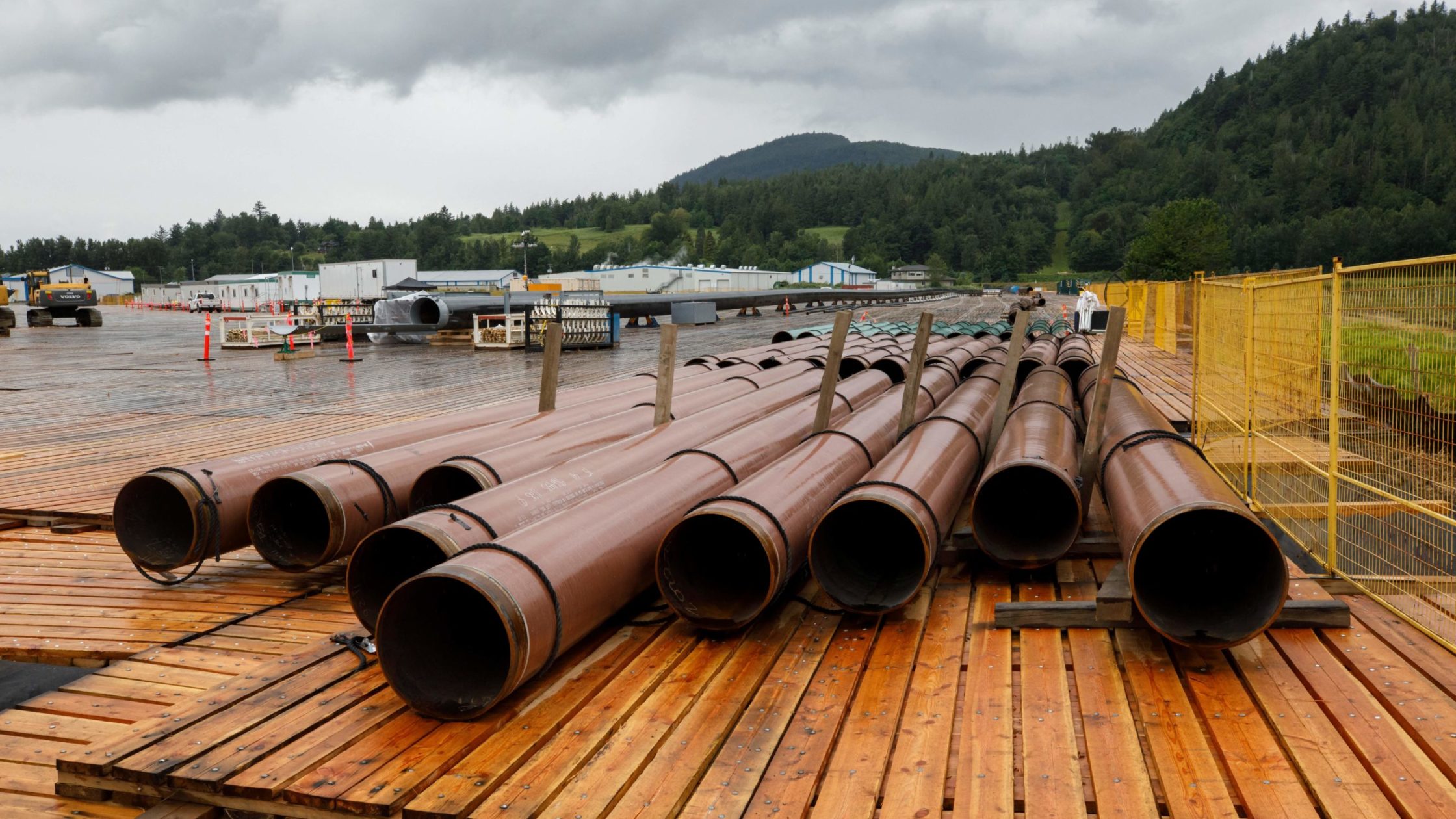 Making Canadian oil prices more equal: Examining the facts about ...