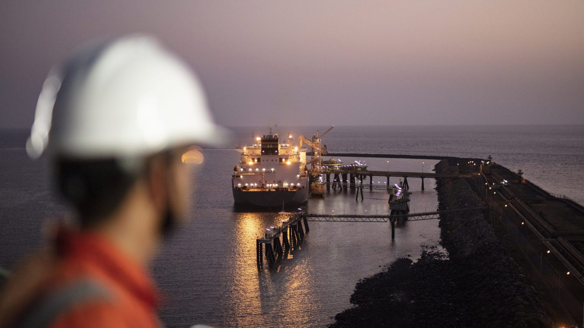 New Deal With Global Gas Giant Shell Shows Canada is on the Map for LNG ...