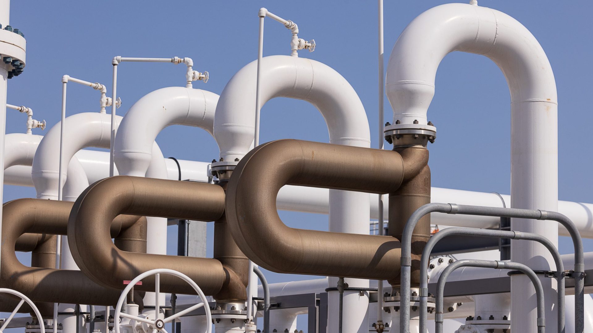 THE END RUN: India and Spain are Buying Canadian Oil…From the U.S ...